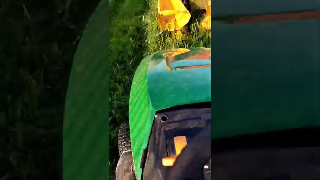 John Deere X147R