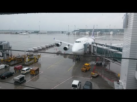 Das erste Mal fliegen – Der Ablauf am Flughafen – Anleitung für Passagiere / Check in usw.