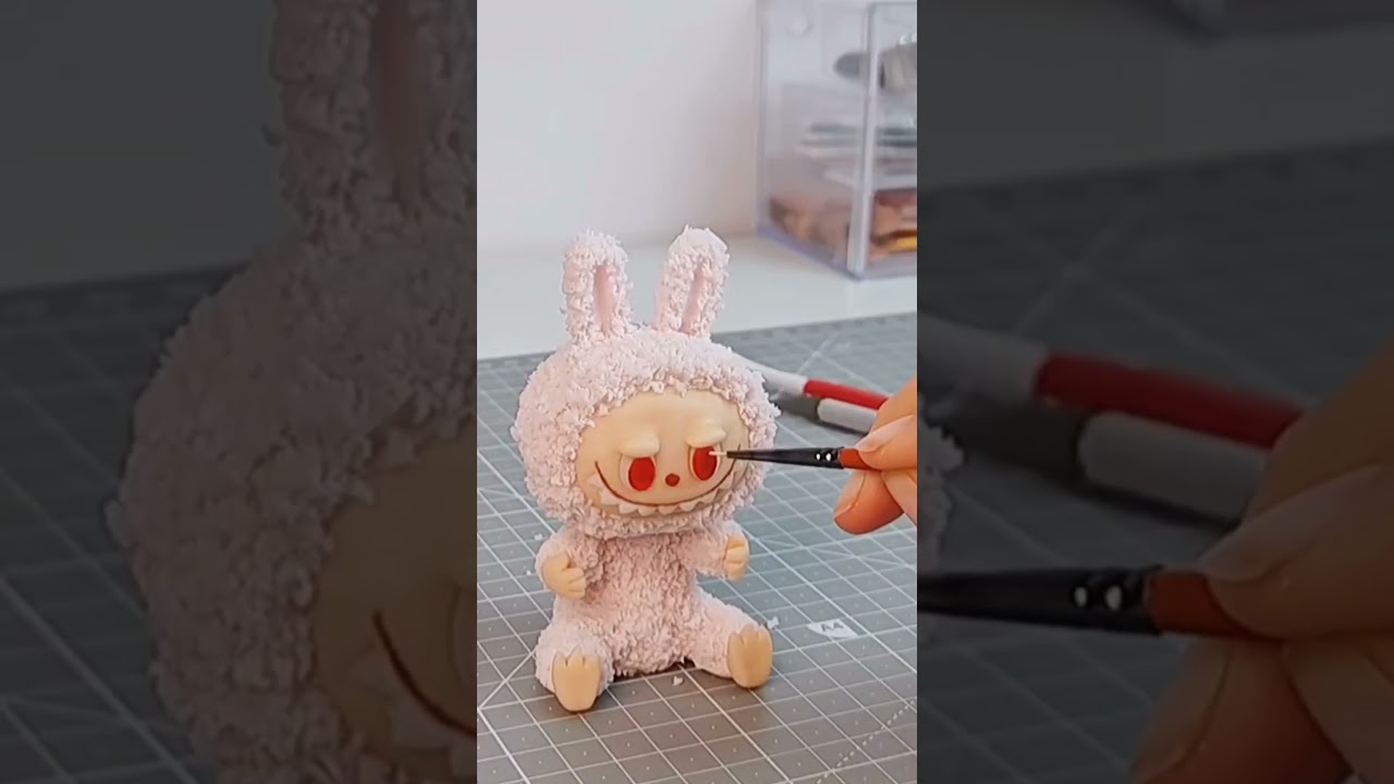 easy tutorial how to make Labubu caketopper #cakeart #cakedecoration #cakedecor #labubu