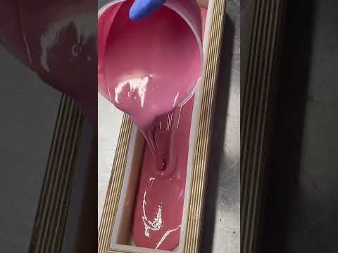 Pink Sugar Soap Making | Pink Turtle Soaps