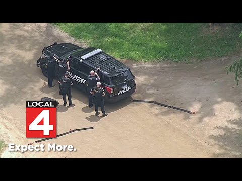 Standoff in Wayne County ends with suspect in custody