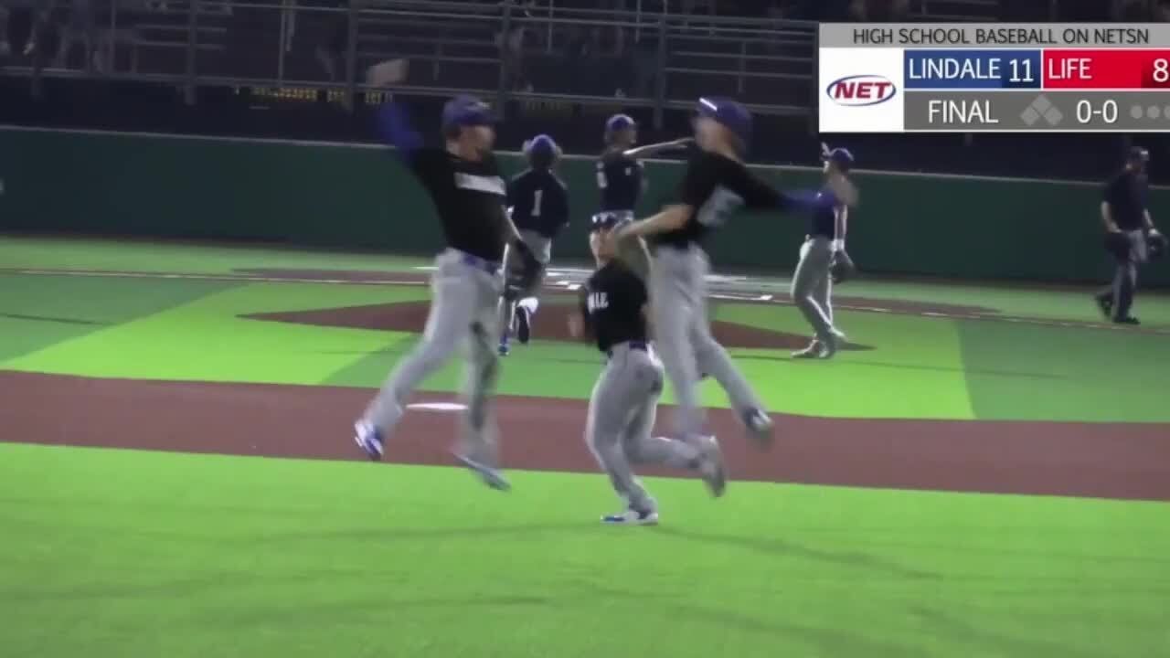Lindale baseball wins game one over Waxahachie Life 11-8
