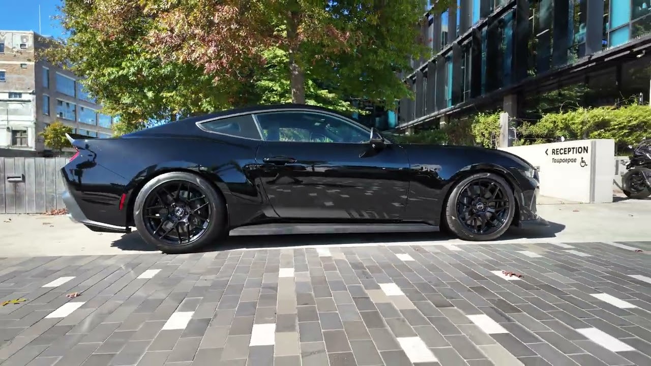 2025 Ford Mustang 5.0L RTR Spec 1