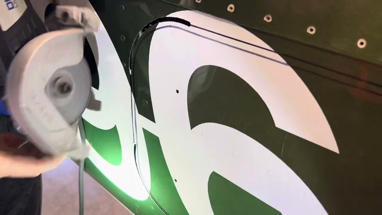 Cessna 182 - Tail Access Panel