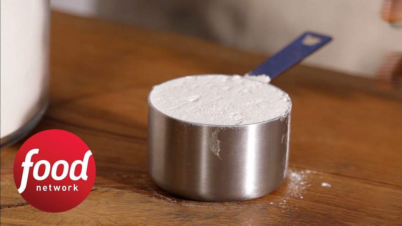 How to Measure Dry Ingredients Like a Pro | Food Network