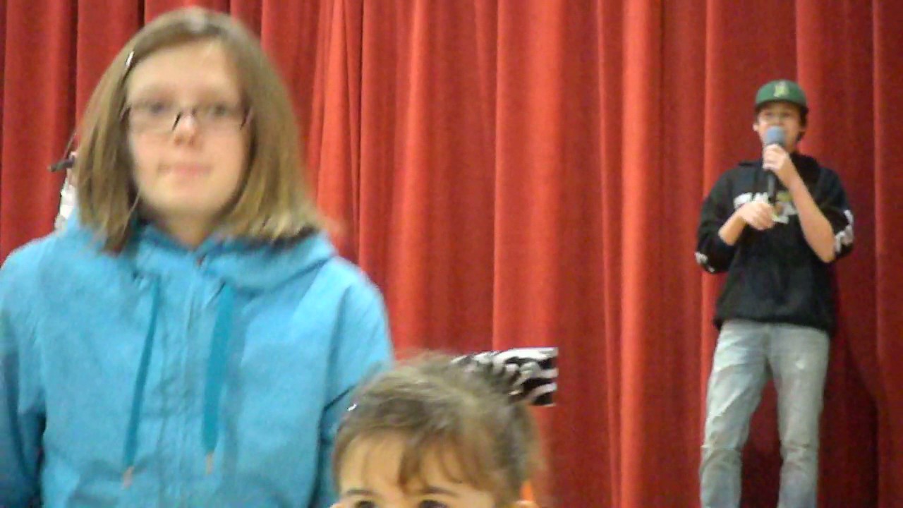 Deja Vu  - Covered by Desmond Wong and Philip Zinnkann