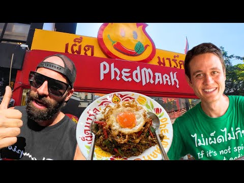 Eating at MARK WIENS Restaurant (Bangkok Thailand)