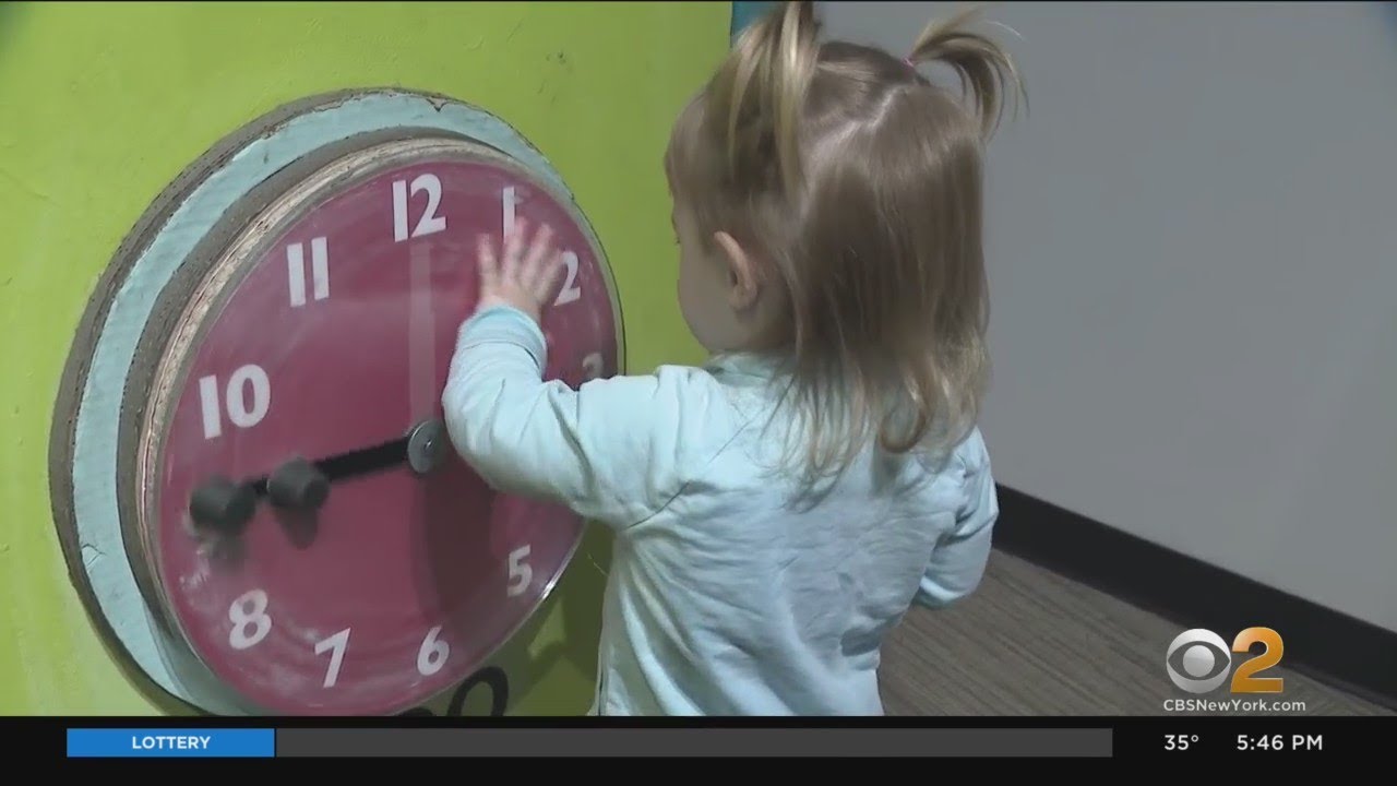 How to help kids cope with Daylight Saving Time