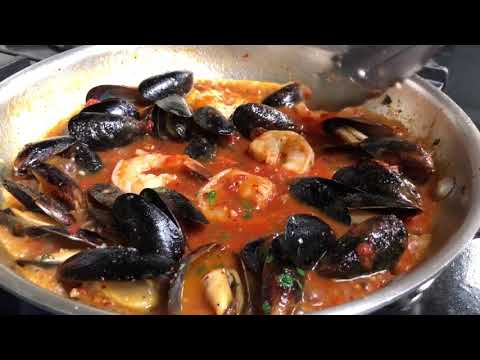 Kitchen Clips: Making Mussels and Shrimp Fra Diavolo at Catch 1251 in Agawam