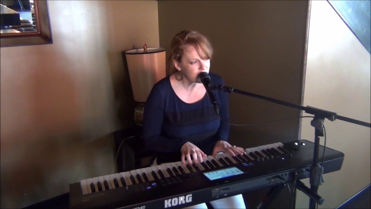 Hire Kari Smith Music - Singing Pianist in Glen Allen, VA | GigSalad