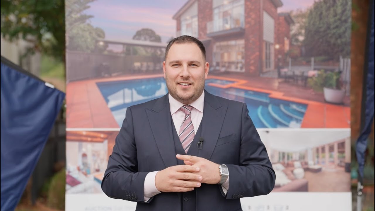 Adrian Garra - Noel Jones - Doncaster - realcommercial.com.au