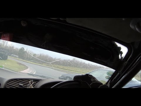 BMW E36 OG TC chasing Nissan 200SX Oli Evans putting pace up front