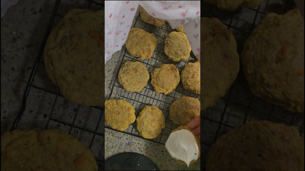Cozy Cooking: Icing Carrot Cake Cookies