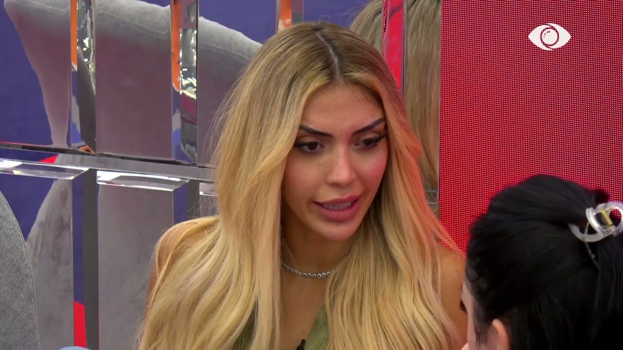 “I ka djegur fakti që i ke dhënë të drejtë Kristit”/ Brikena dhe ...