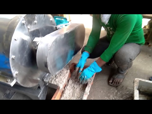 Commercial waste grinder - Waste shredder- grinder Manufacturer from Raigad