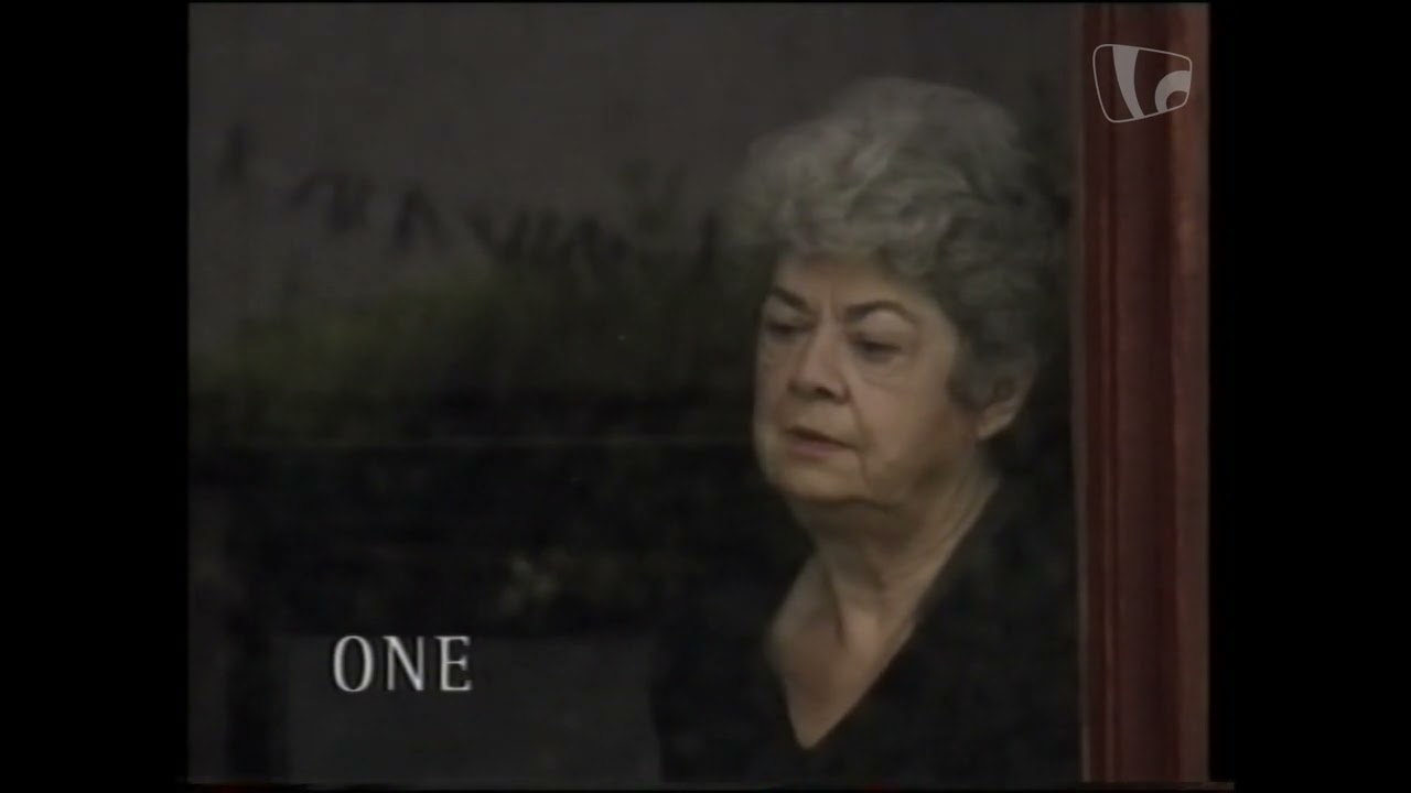 RTE One continuity (30th March 2001)