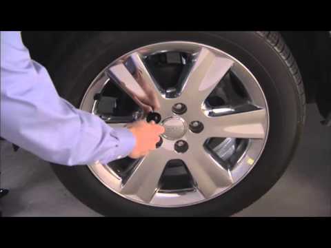 2016 Dodge Journey | Jacking And Tire Changing