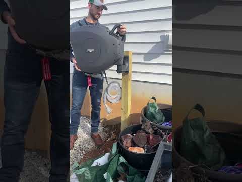 Hose reel install as easy as that! #lawn #hose #water #garden #gardening #grass #shorts #watering