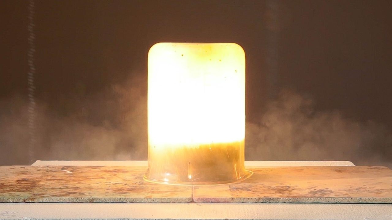 Microscale thermite