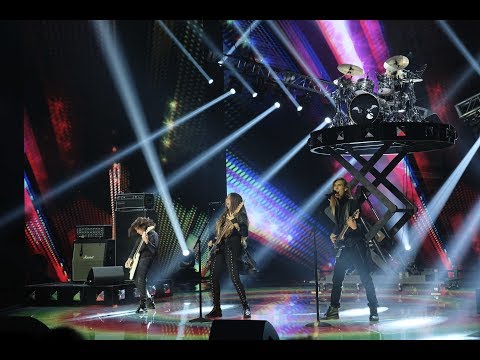 LILIAC - The World's Best (Rainbow in the Dark) on CBS