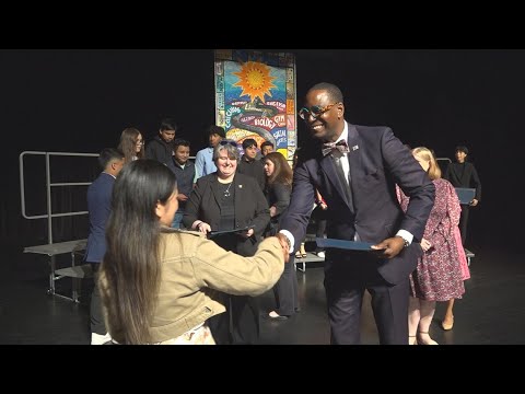 Hundreds of students graduate in Harrisburg from Migrant Education Program