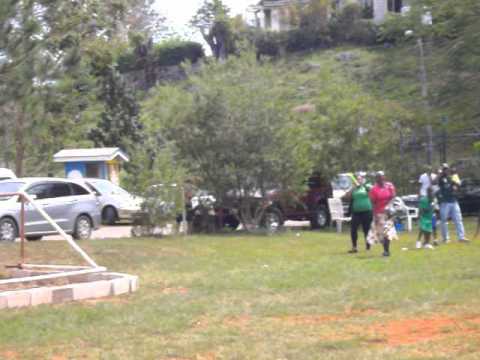 Dontae Francis 200M race at Mount st joseph mandeville Jamaica 26.3.2013