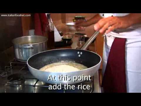 How to Make Risotto Milanese the Italian Way