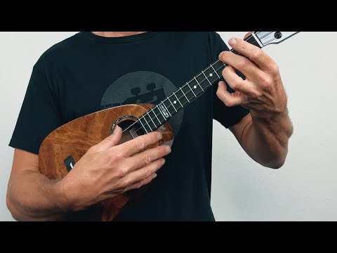 Ekolu 3-String Ukulele in Baritone Tuning
