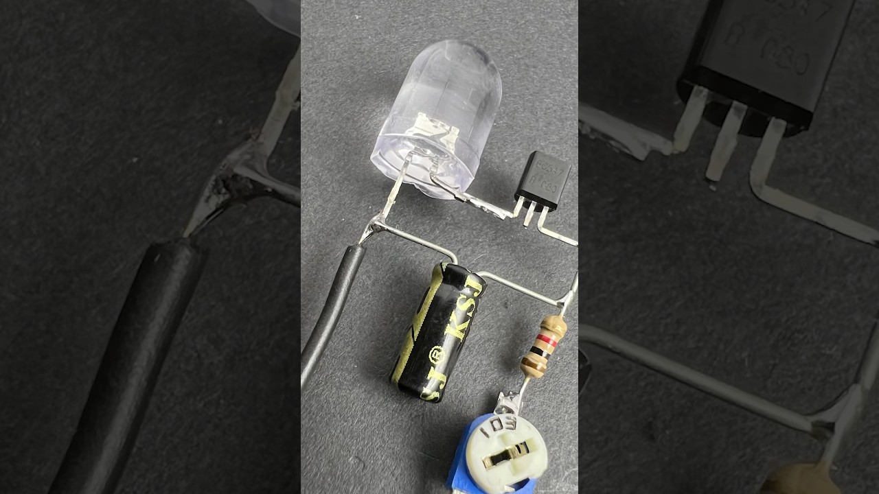 Aircraft Flashing Light pattern | #electronics #ledlights #ledcircuit