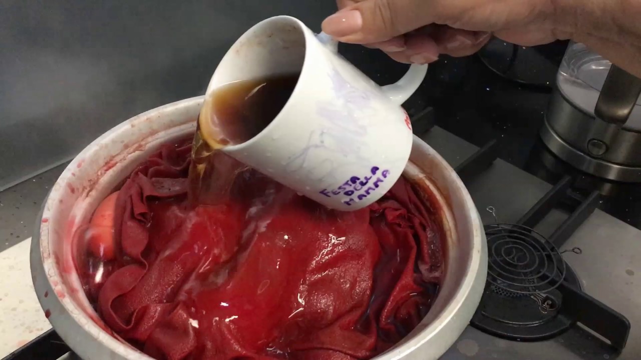 Greek Red Eggs for Orthodox Easter