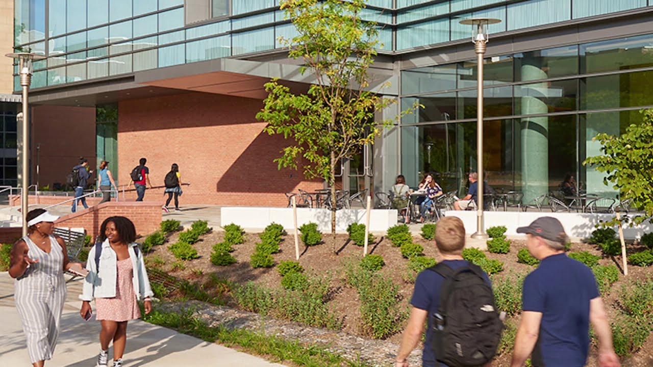 Interdisciplinary Life Sciences Building