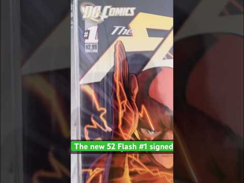 Autographed The Flash issue 1 ! #theflash