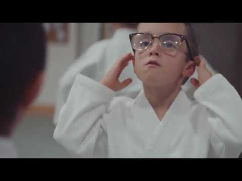 Pearle Vision Shows Us Ben’s Big Glasses | Commercial Society