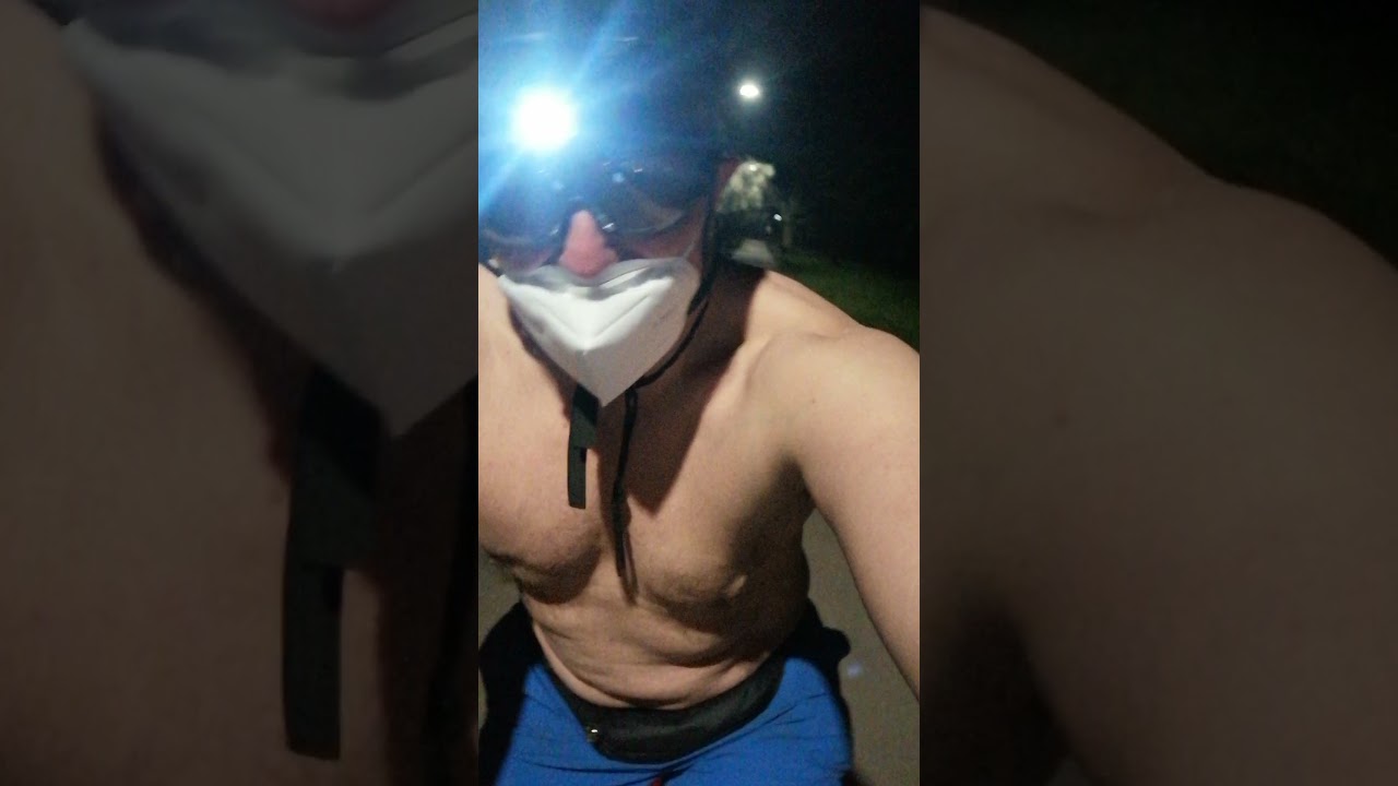 Shirtless cycling at 6°C