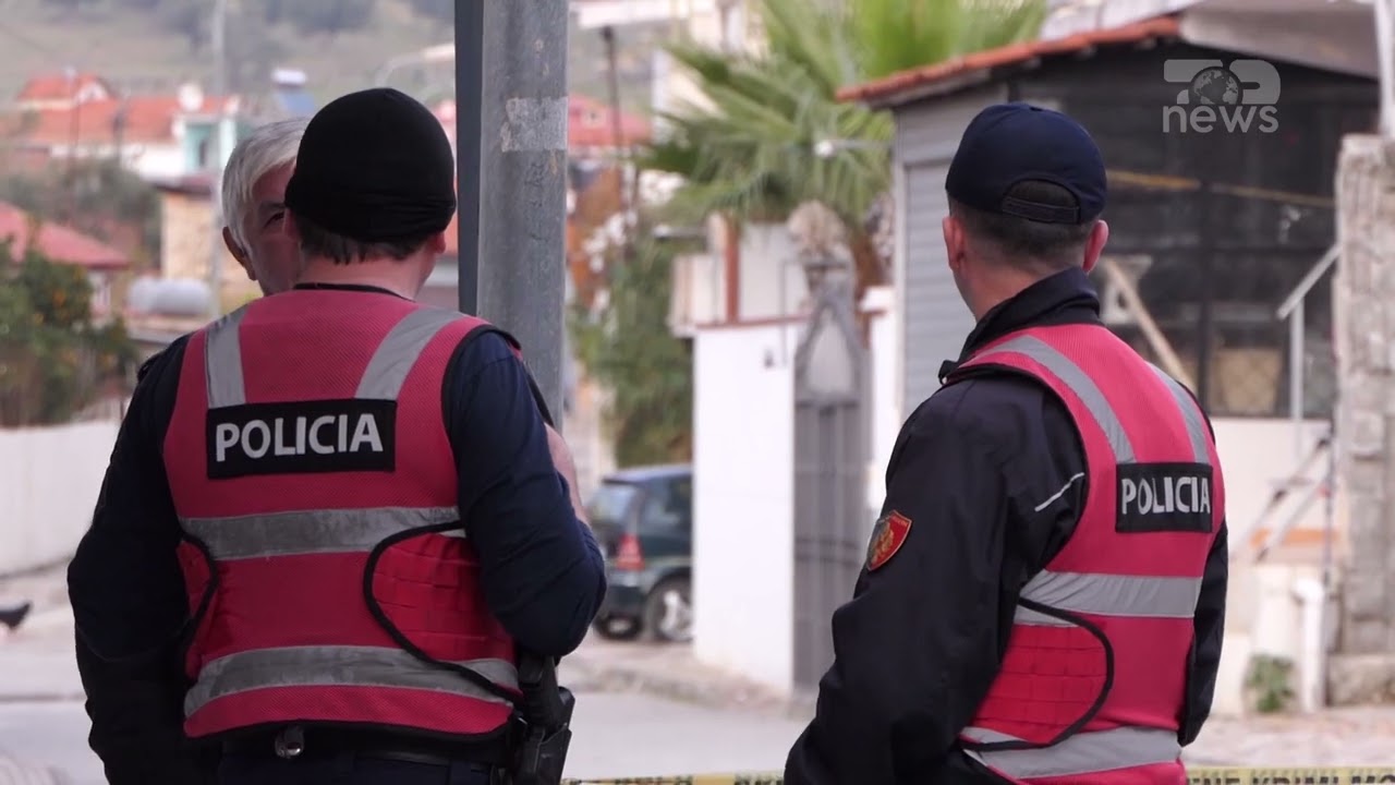 Top News/ Konflikti me armë në Peqin/ Kapet 40-vjeçari edhe ... Top News/ Konflikti me armë në Peqin/ Kapet 40-vjeçari edhe ...
