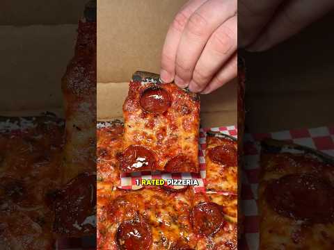 TRYING TOP RATED PIZZERIA IN CHICAGO 📍 PIZZ’AMICI (West Town, Chicago)