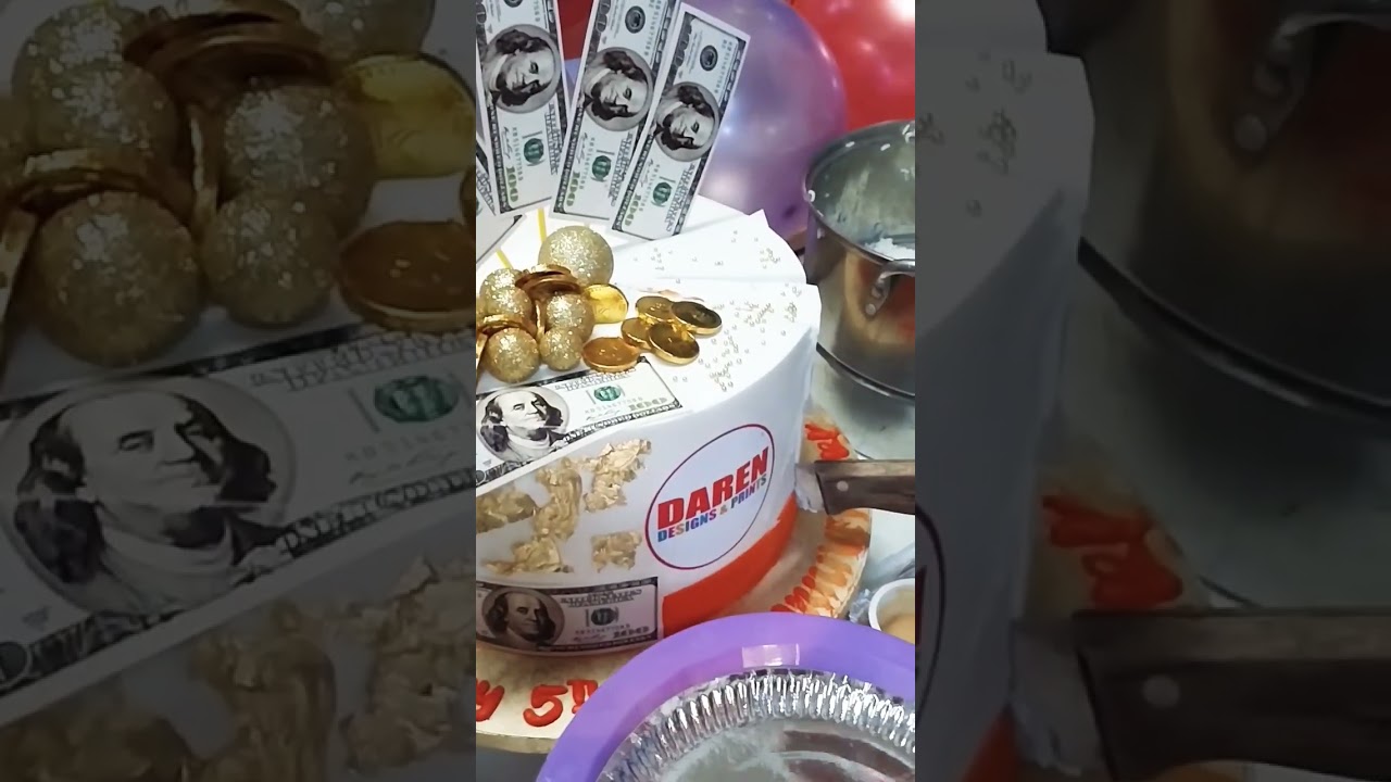 Slicing Cake in my workplace 5th anniversary/#shortfeed #workplace #5thanniversary #cake #workmates