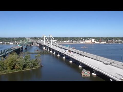 BridgePointe Camera, I-74 Bridge live