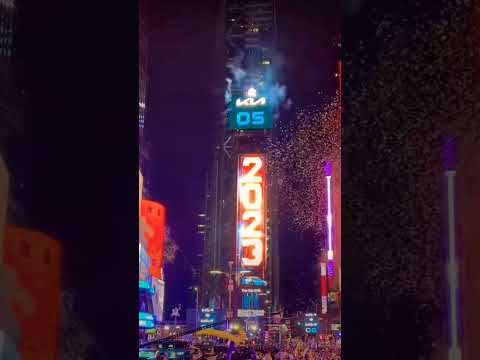 Happy New Year 2024 Countdown - Time Square Ball Drop 2024