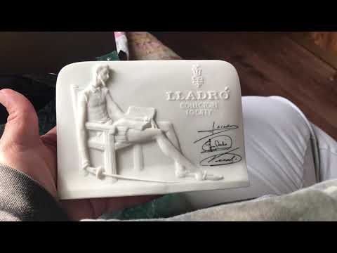 Lladro collectors society plaque found at antique store