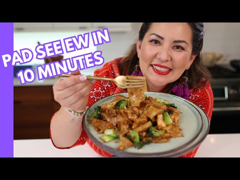 Pad See Ew in 10 Minutes