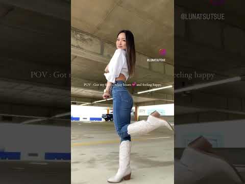 I moved to Texas so I had ti get my cowboy boots 🤠👢🤍 #ootd #springootd