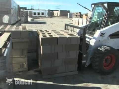 Bobcat Pallet Fork Attachment | Bobcat Equipment
