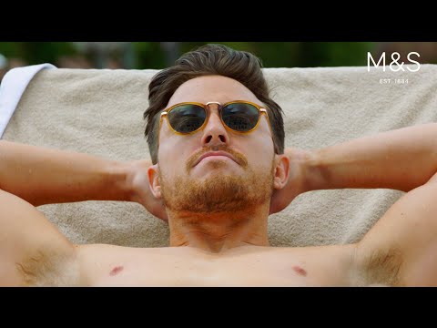M&S Men's Style: Tried & Tested | Quick-dry Men’s Swim Shorts