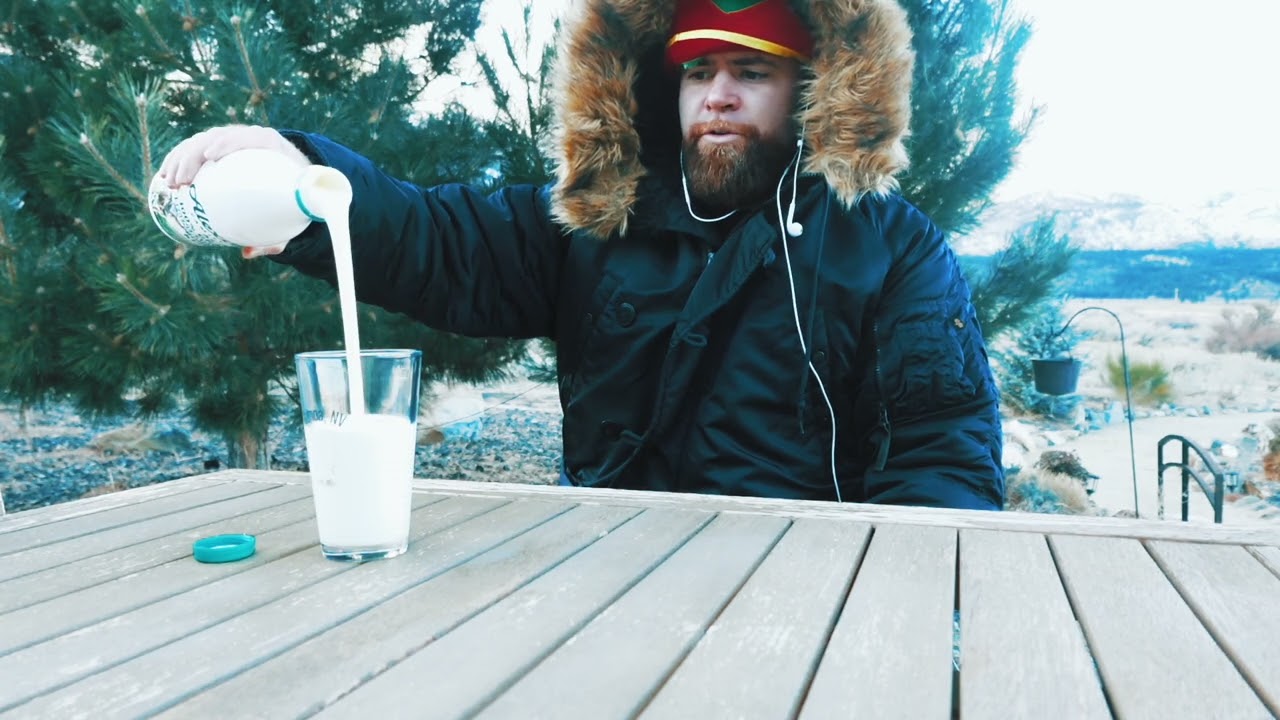 Milk Review: Alexandre Family Farm 100% Grass fed Whole Milk Kefir, A2:A2, Organic, Regenerative