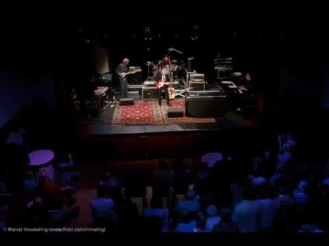 Before i grow too old - Albert Lee and Hogan's heroes