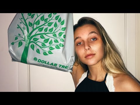 Who is Emma Chamberlain? - Facts About the YouTube Star