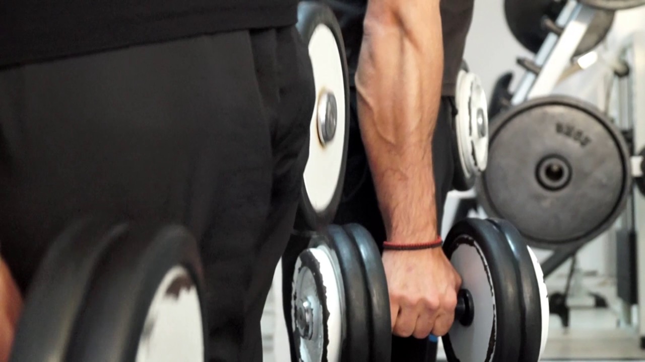 Men Lift Weights 02 / Free Stock Footage