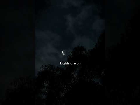 Lights are on but nobody's home | Lights are on- Tom Rosenthal (tiktok sped up ver.)