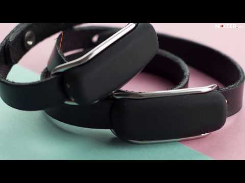 Bond Touch bracelets: pros and cons of the most popular device for long-distance relationships!
